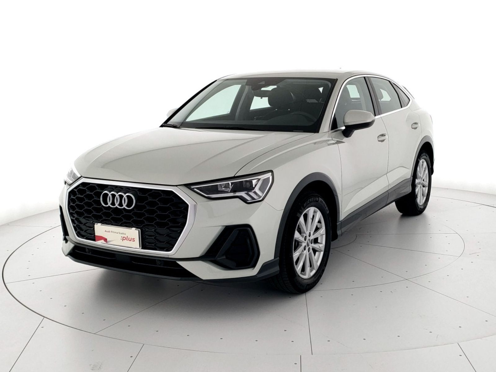 Ricerca audi Q3 nuovo,usato,km0