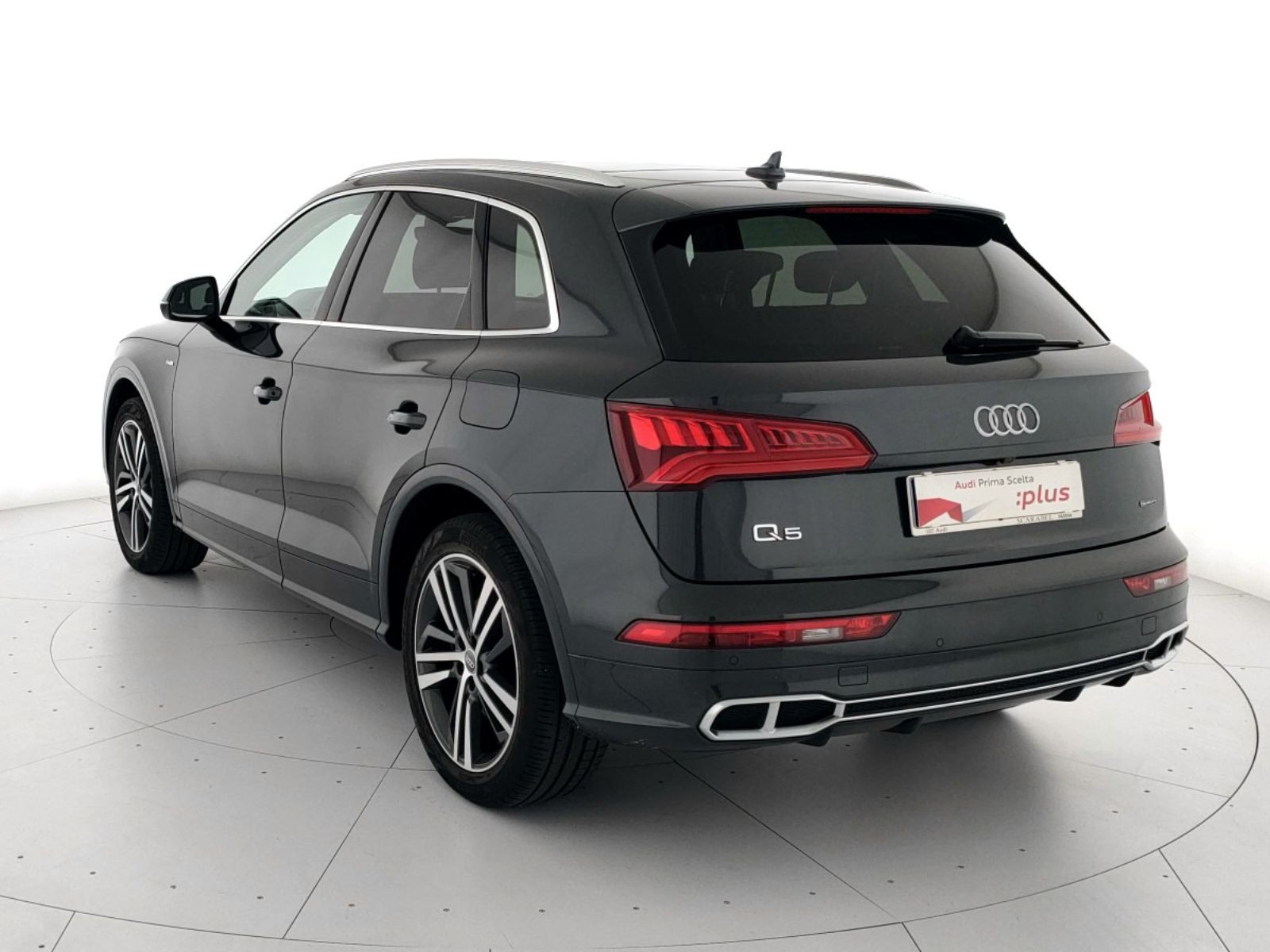 Ricerca audi Q5 nuovo,usato,km0